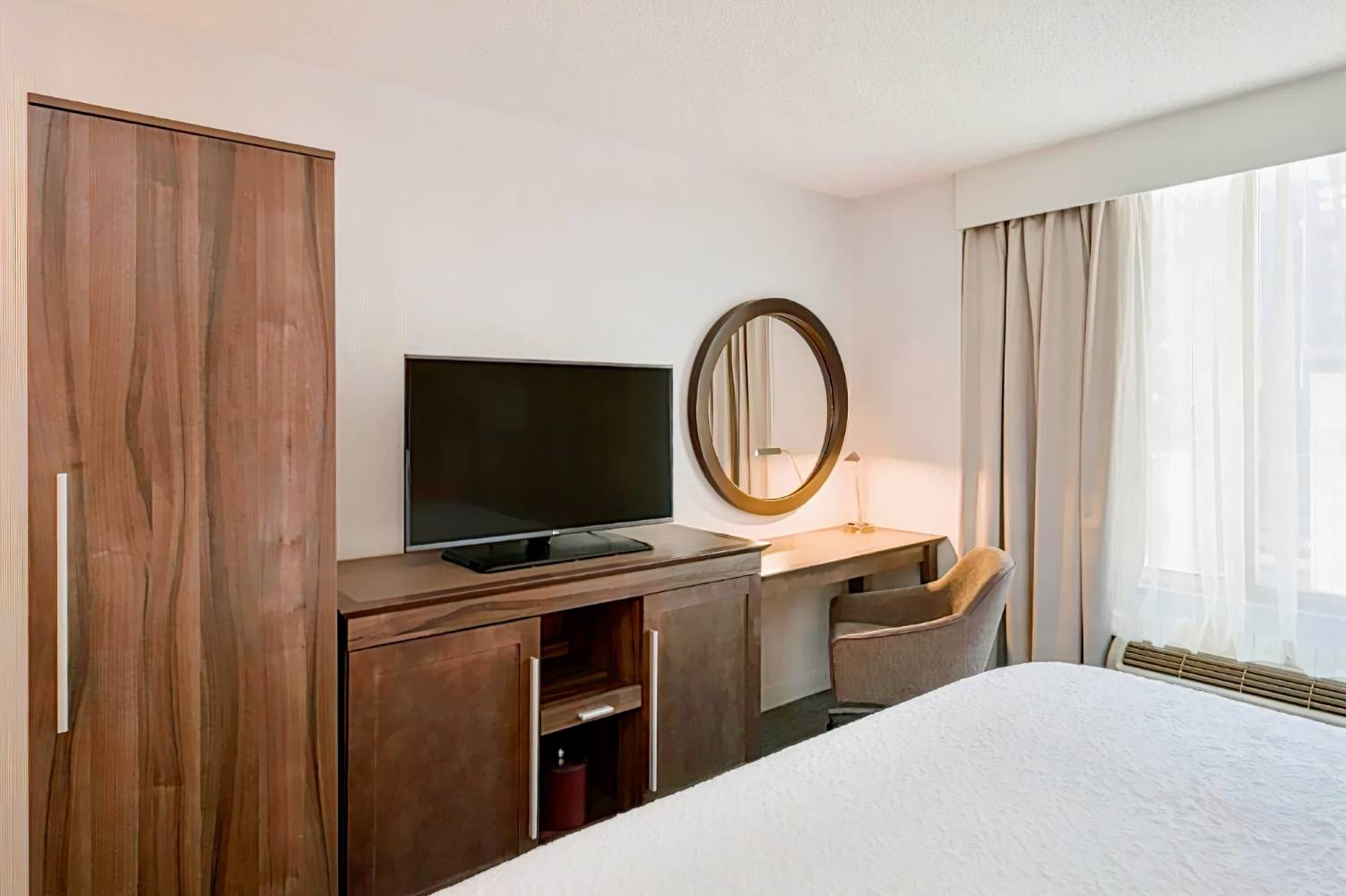 Hourly Hotels : Hotel rooms for a few hours - Dayuse.com