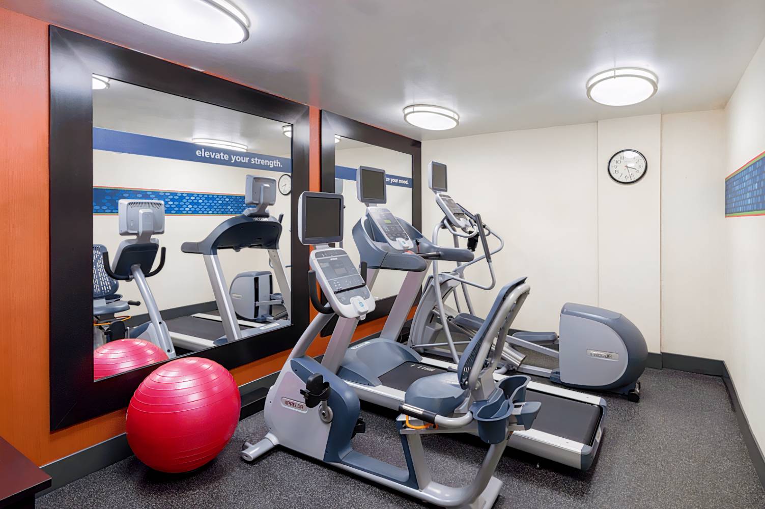 Hourly Hotels : Hotel rooms for a few hours - Dayuse.com