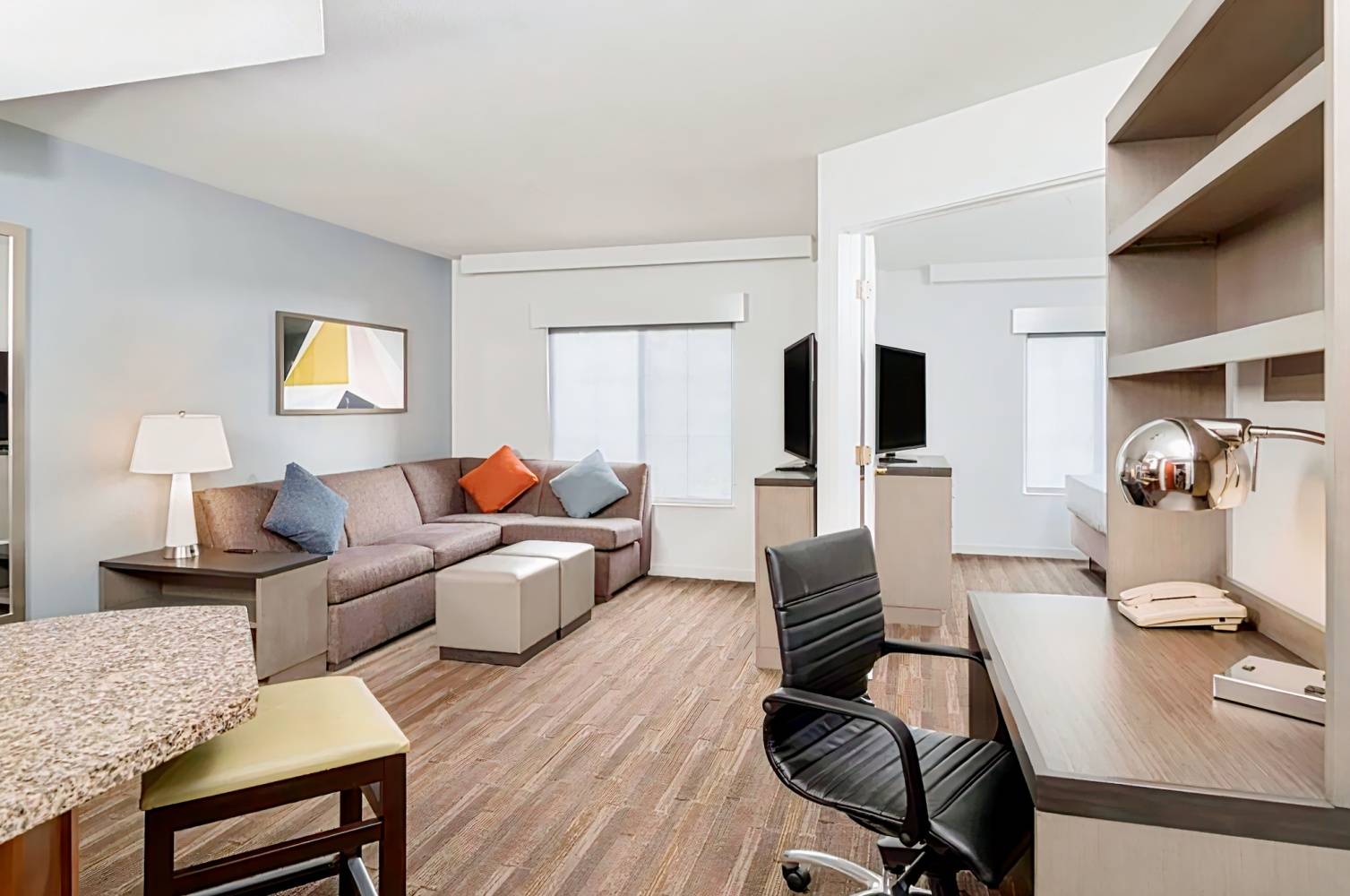 Hourly Hotels : Hotel rooms for a few hours - Dayuse.com