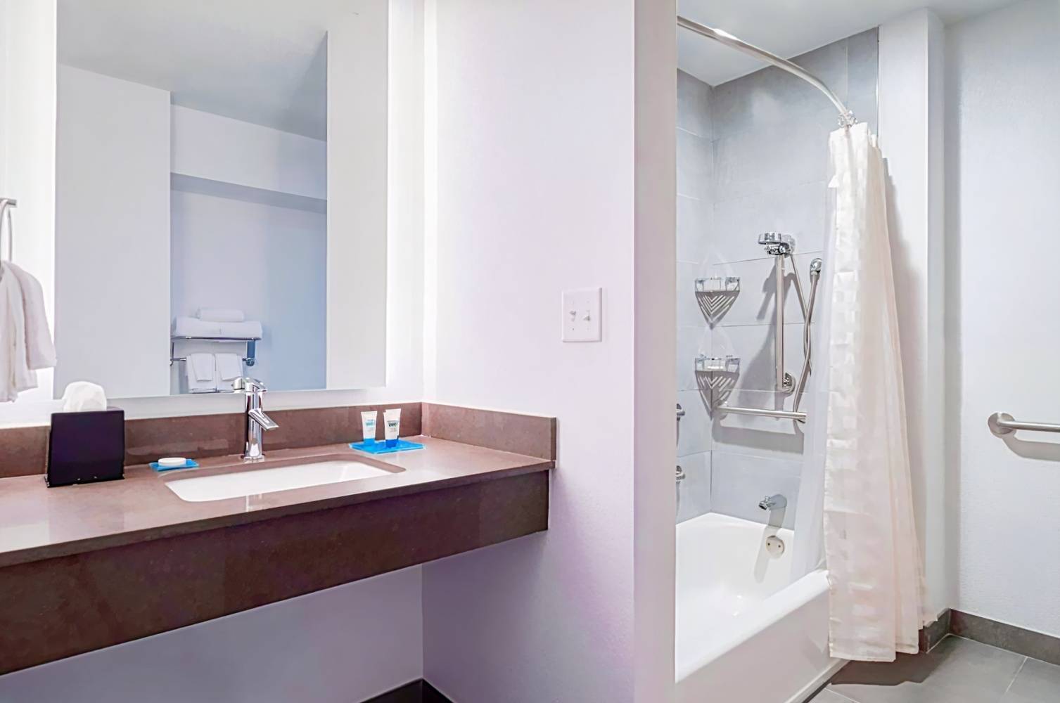 Hourly Hotels : Hotel rooms for a few hours - Dayuse.com