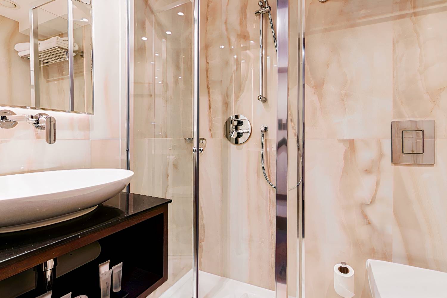 The Chilworth London Paddington, Greater London : -32% during the day ...