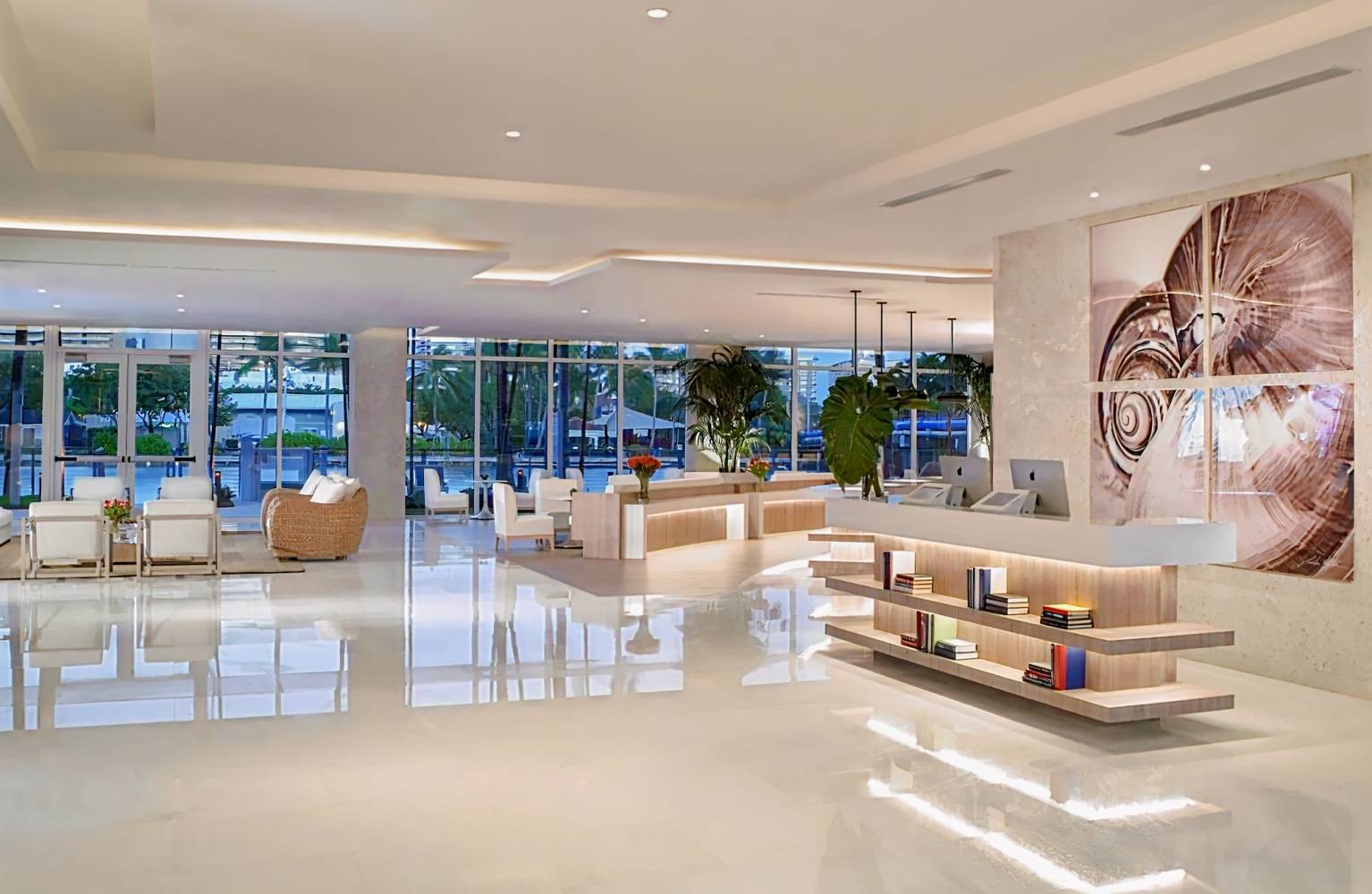 Grand Beach Hotel Bay Harbor, Bay Harbor Islands : -47% during the day ...