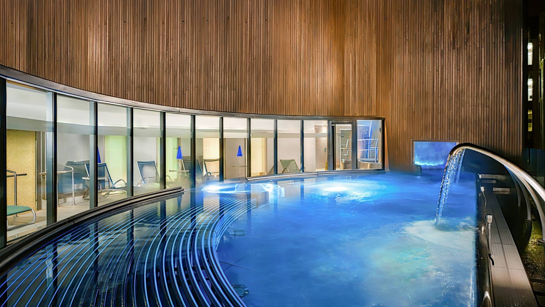 Sheraton Grand Hotel & Spa Edinburgh, Edinburgh : -37% during the day ...