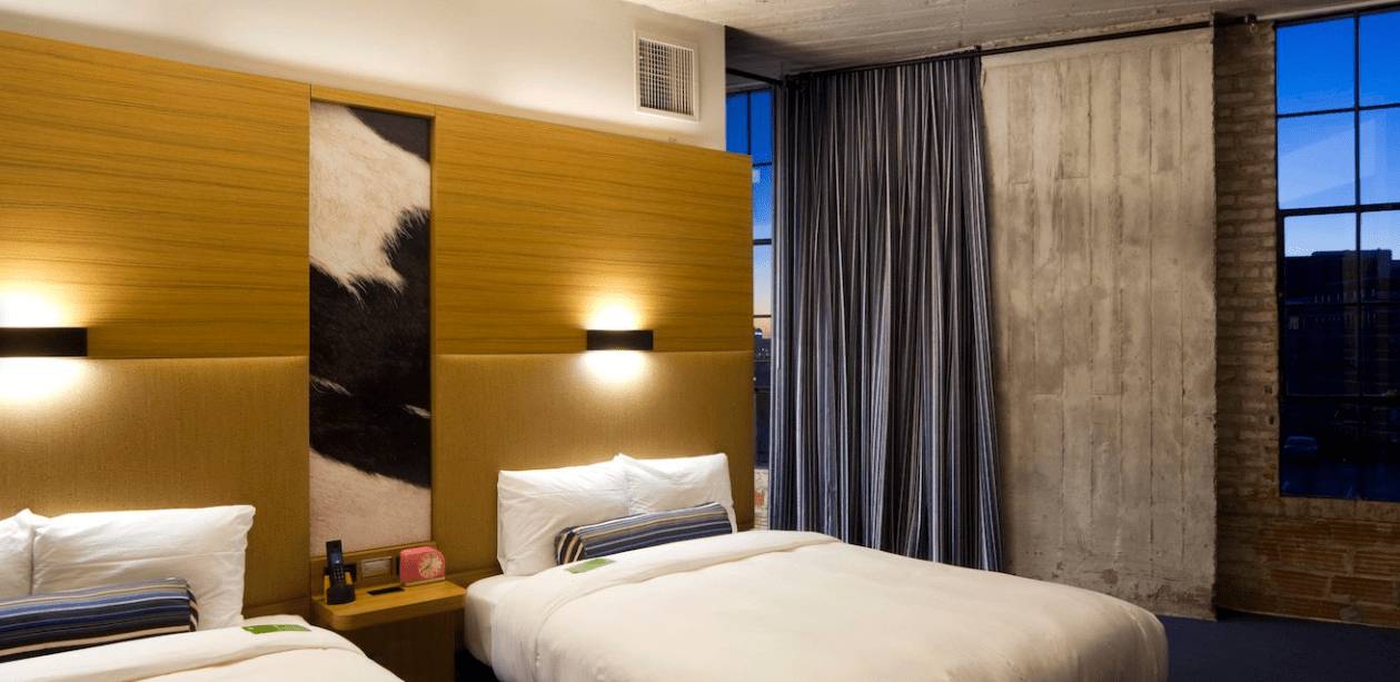 Aloft Dallas Downtown, Dallas Downtown Historic District : hotel during ...