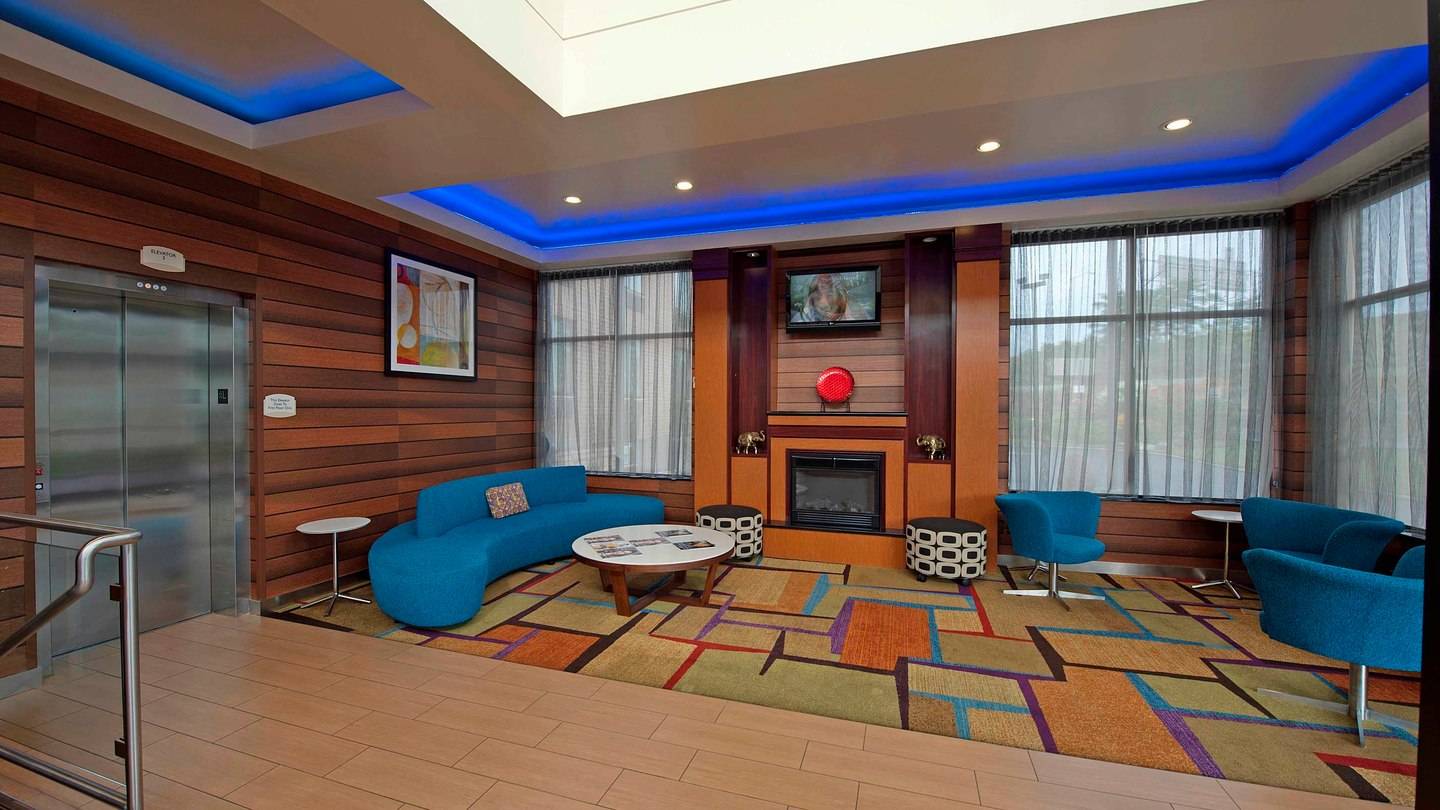 Fairfield Inn by Marriott New York JFK Airport, Jamaica en journée ...