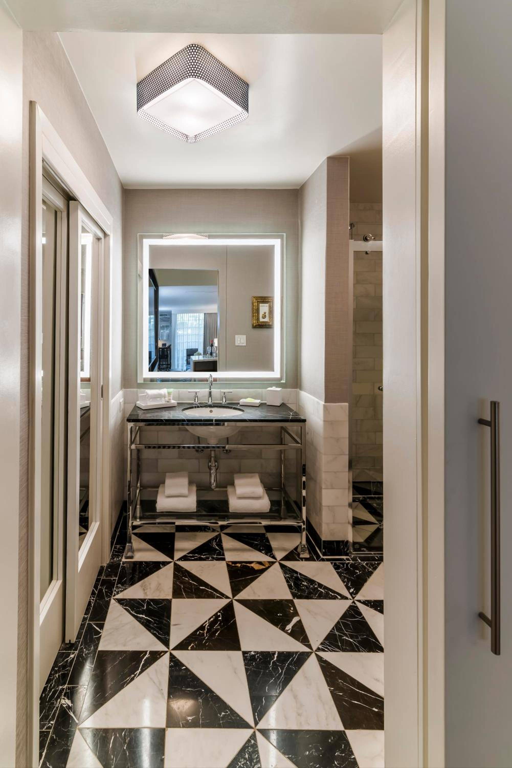 Chamberlain West Hollywood, Central LA : -62% during the day - Dayuse.com