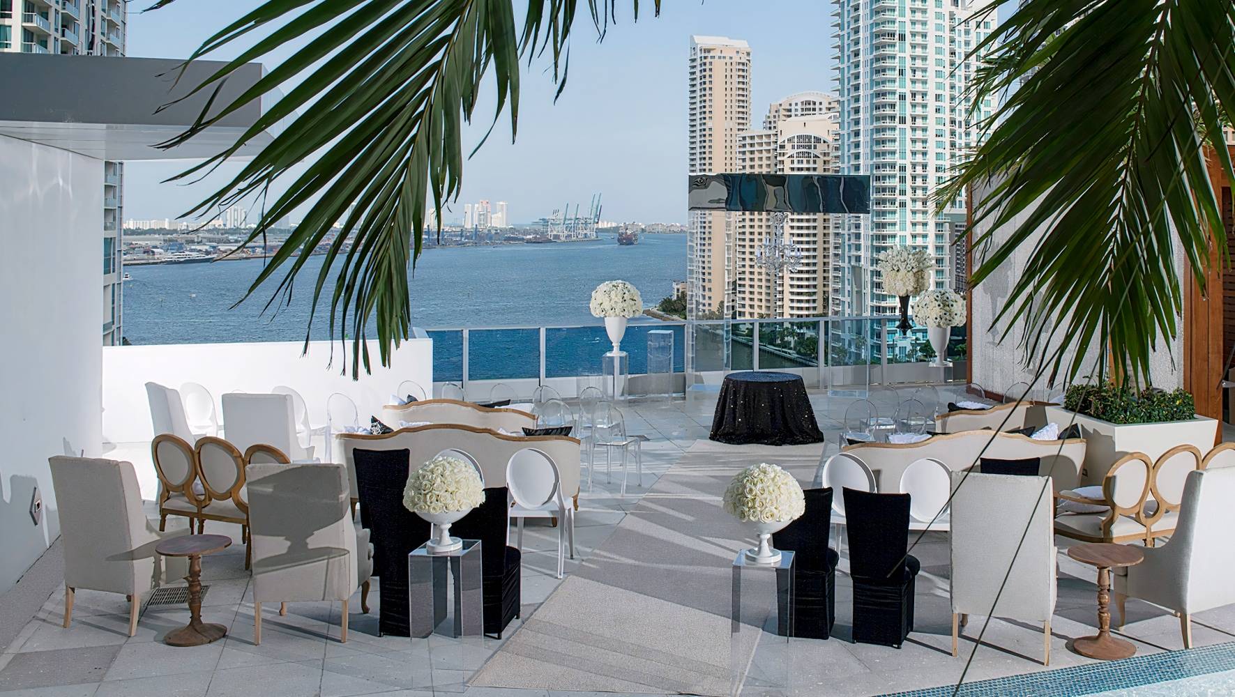 Kimpton Epic Miami Hotel, Downtown Miami : -51% during the day - Dayuse.com