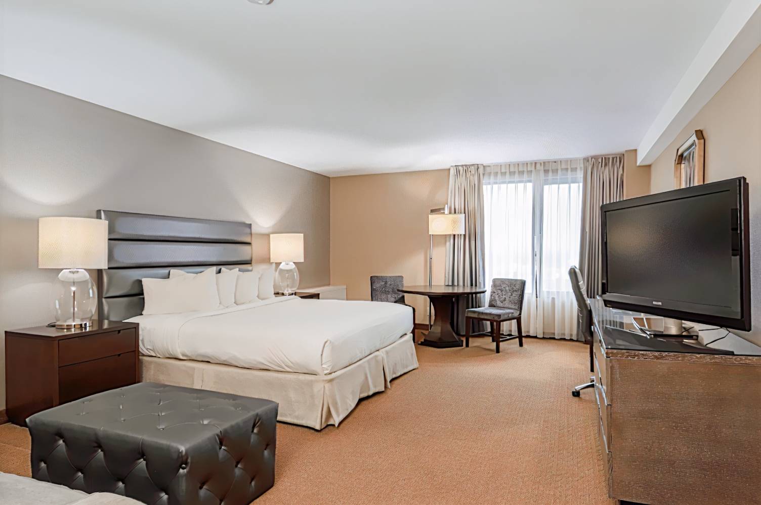 Doubletree by Hilton Hotel Bloomington-Minneapolis, Minneapolis : -49% ...