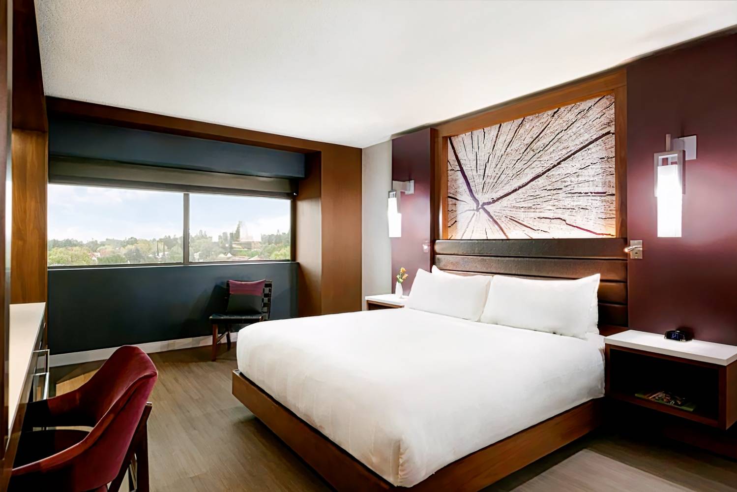 Walnut Creek Marriott, Walnut Creek : hotel during the day - Dayuse.com