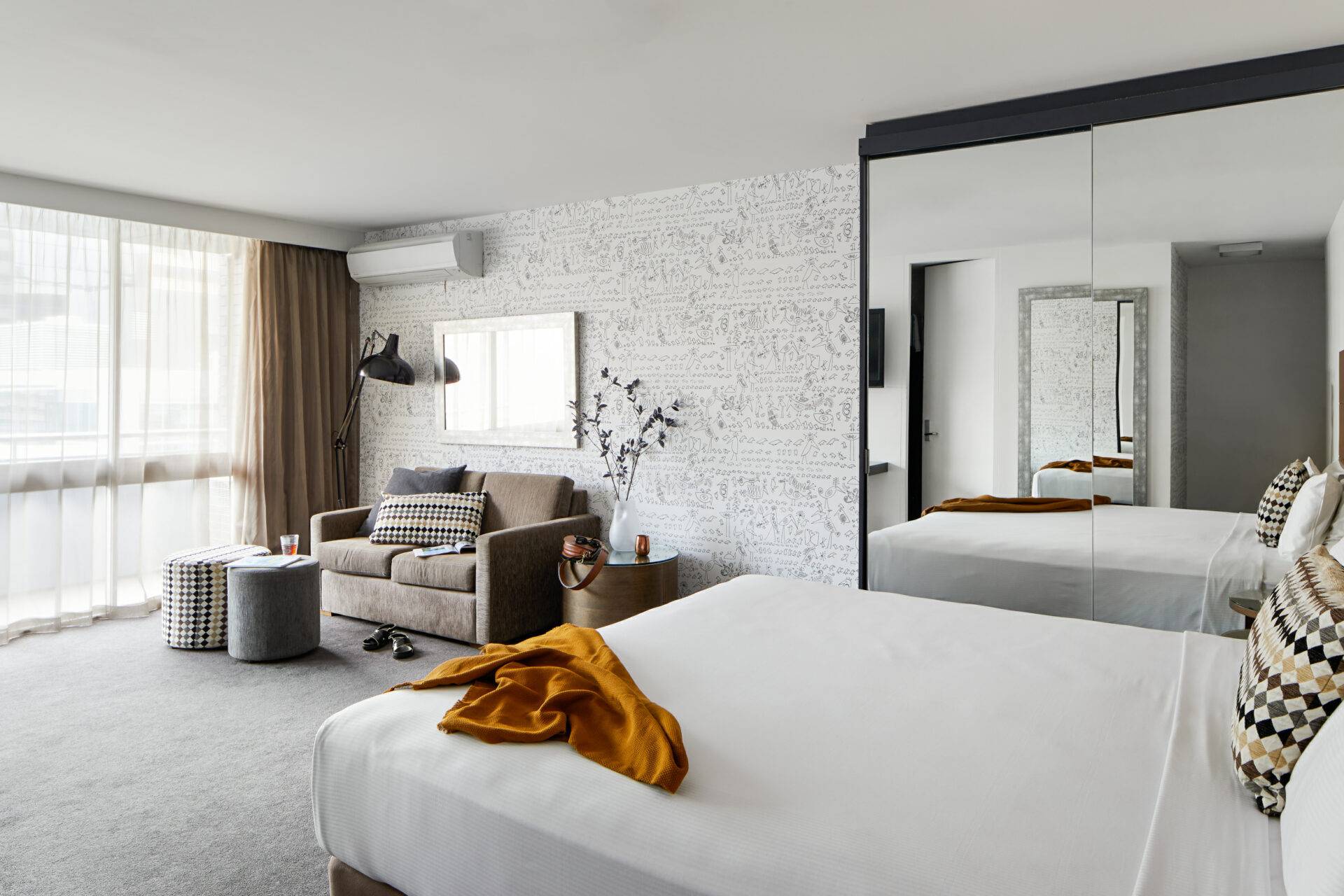 Punthill Spring Hill, Spring Hill : -29% during the day - Dayuse.com