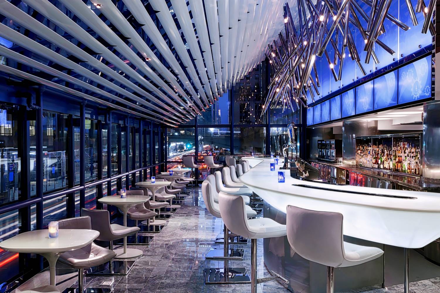 Book the Best Daycation Hotels Near You