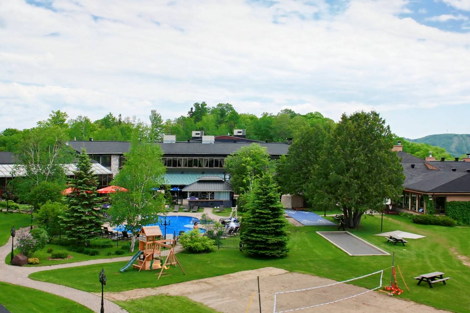 Hotel Mont Gabriel, Sainte-Adèle, QC : -30% during the day - Dayuse.co.uk