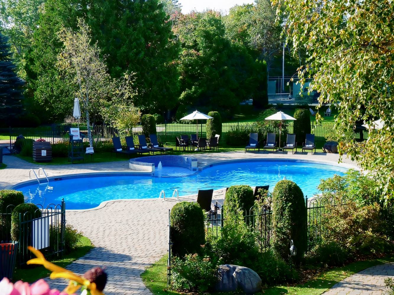 Hotel Mont Gabriel, Sainte-Adèle, QC : -30% during the day - Dayuse.com