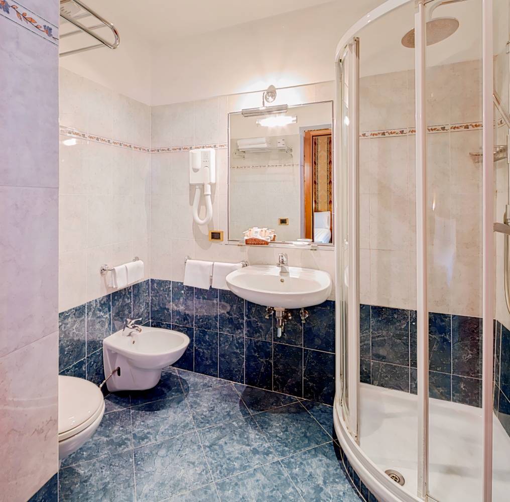 Hotel Raffaello - Sure Hotel Collection by Best Western, Roma : -47% ...