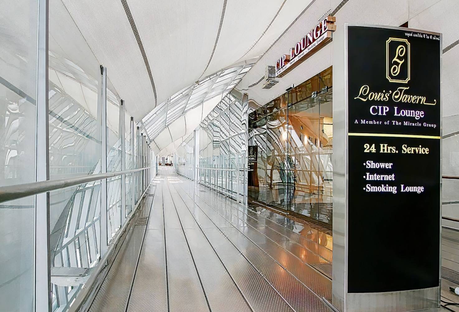 Miracle Transit Hotel, Lat Krabang : hotel during the day - Dayuse.ae