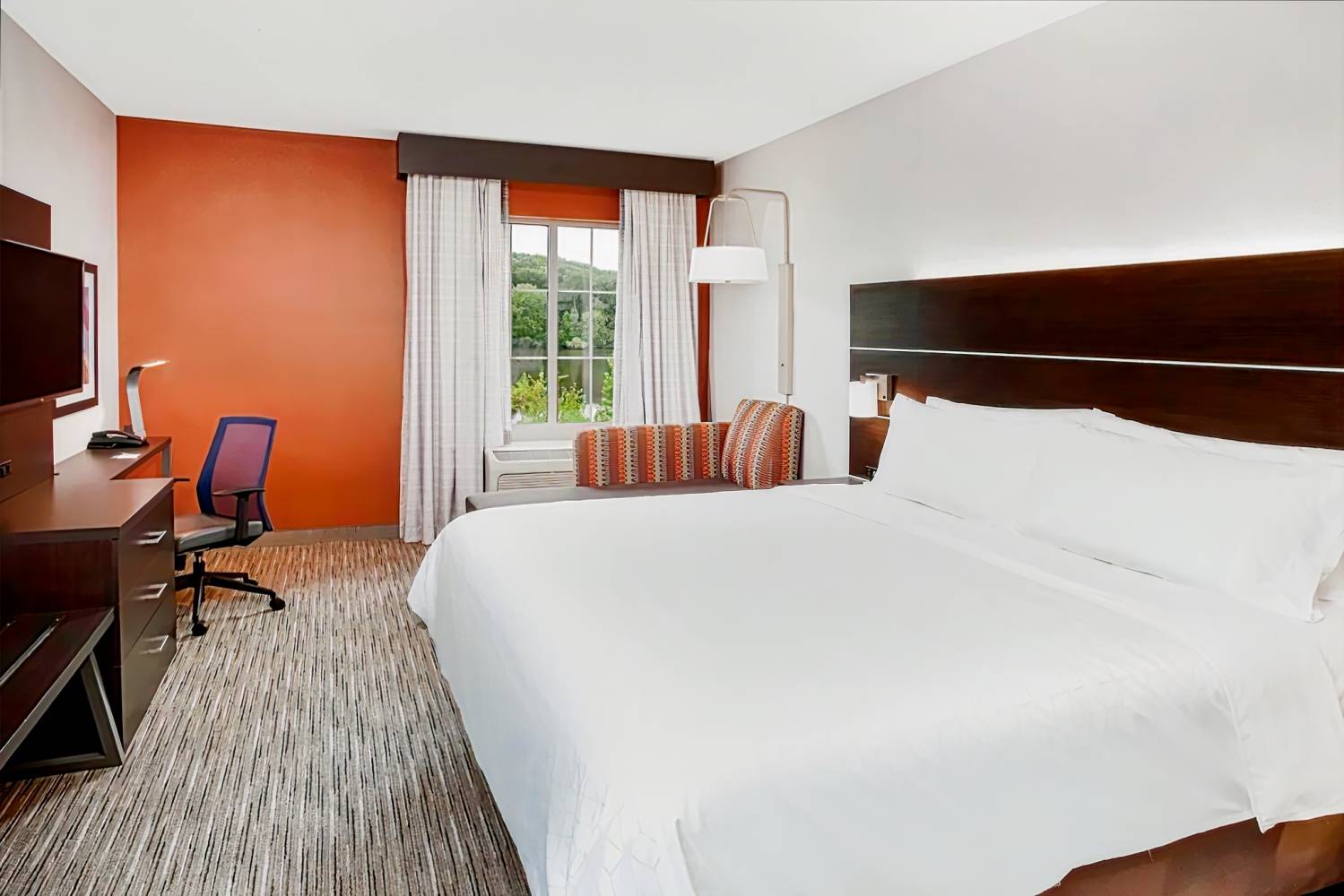 Holiday inn Express Haskell-Wayne Area, an IHG Hotel, Haskell : -30% ...
