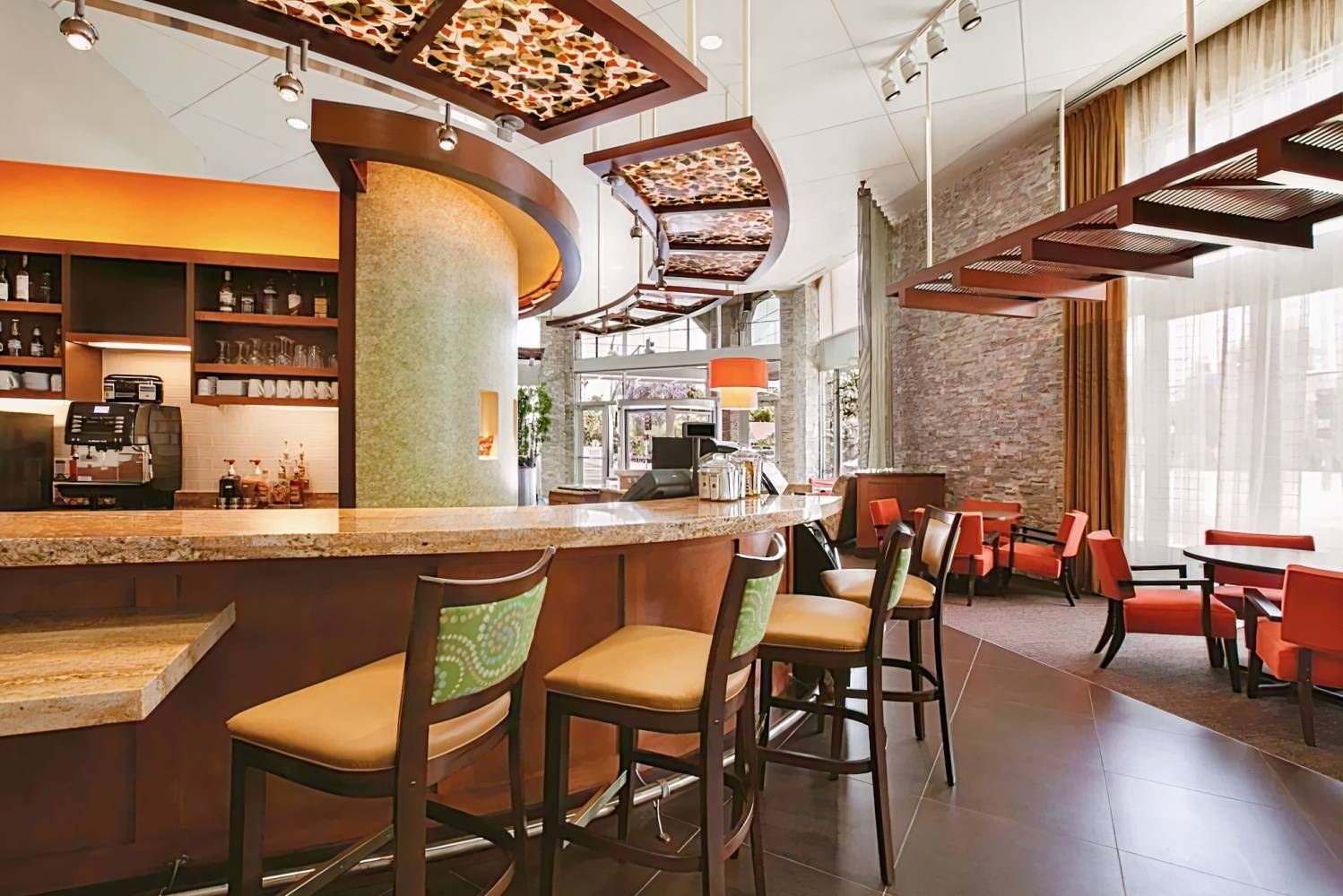 Hyatt Place Riverside/Downtown, Downtown Riverside en journée ...