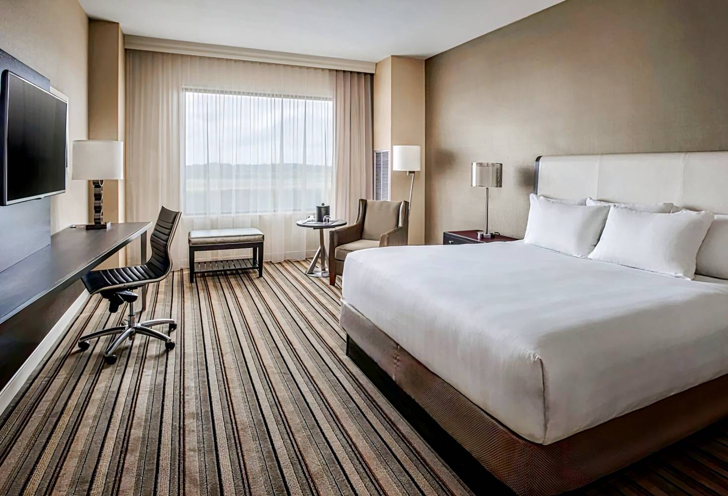 Hyatt Regency Pittsburgh International Airport, Pittsburgh : -48% am ...