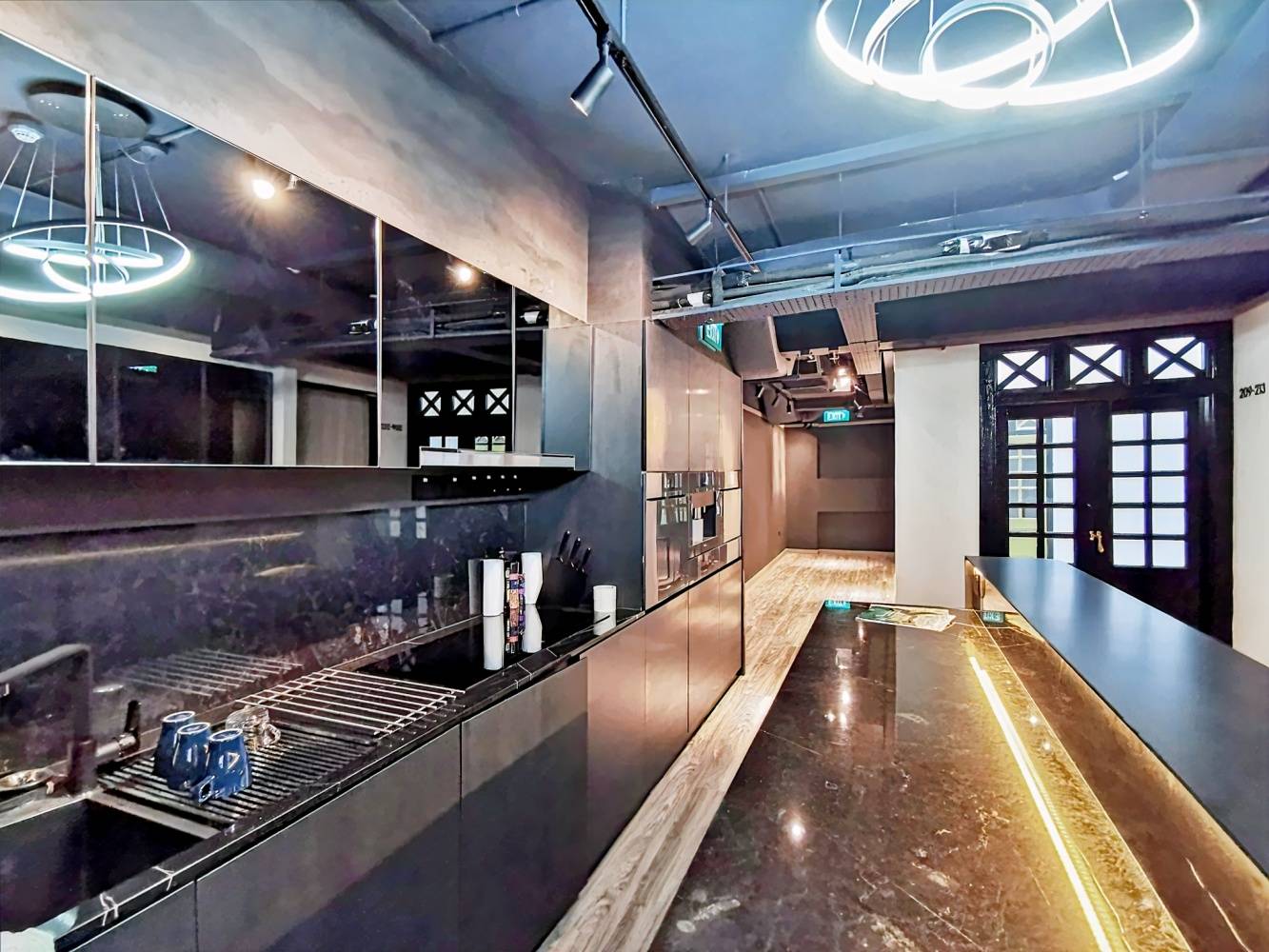 ST Signature Chinatown, Chinatown : hotel during the day - Dayuse.sg