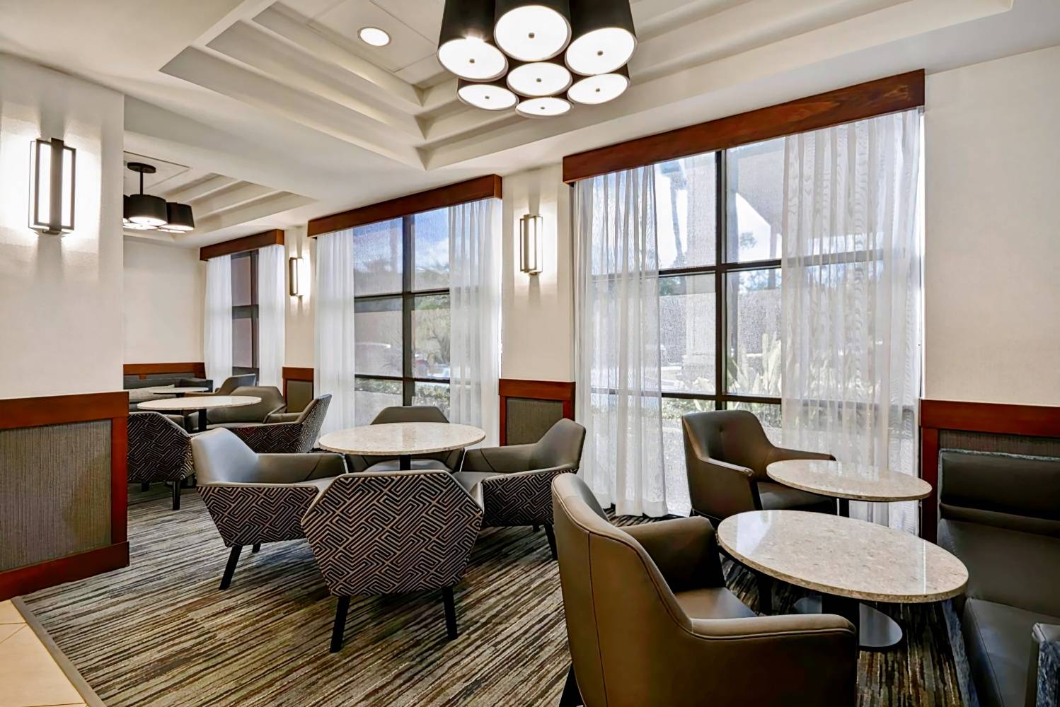 Hyatt Place Miami Airport-West/Doral, Miami : -41% during the day ...