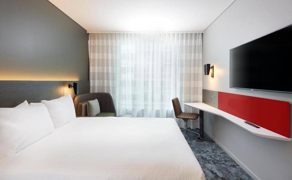 Holiday Inn Express Melbourne Southbank, an IHG Hotel, Southbank ...