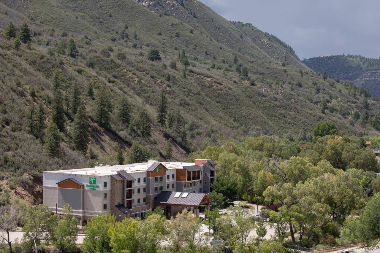Holiday Inn & Suites Durango Downtown, an IHG Hotel, Durango : -32% ...