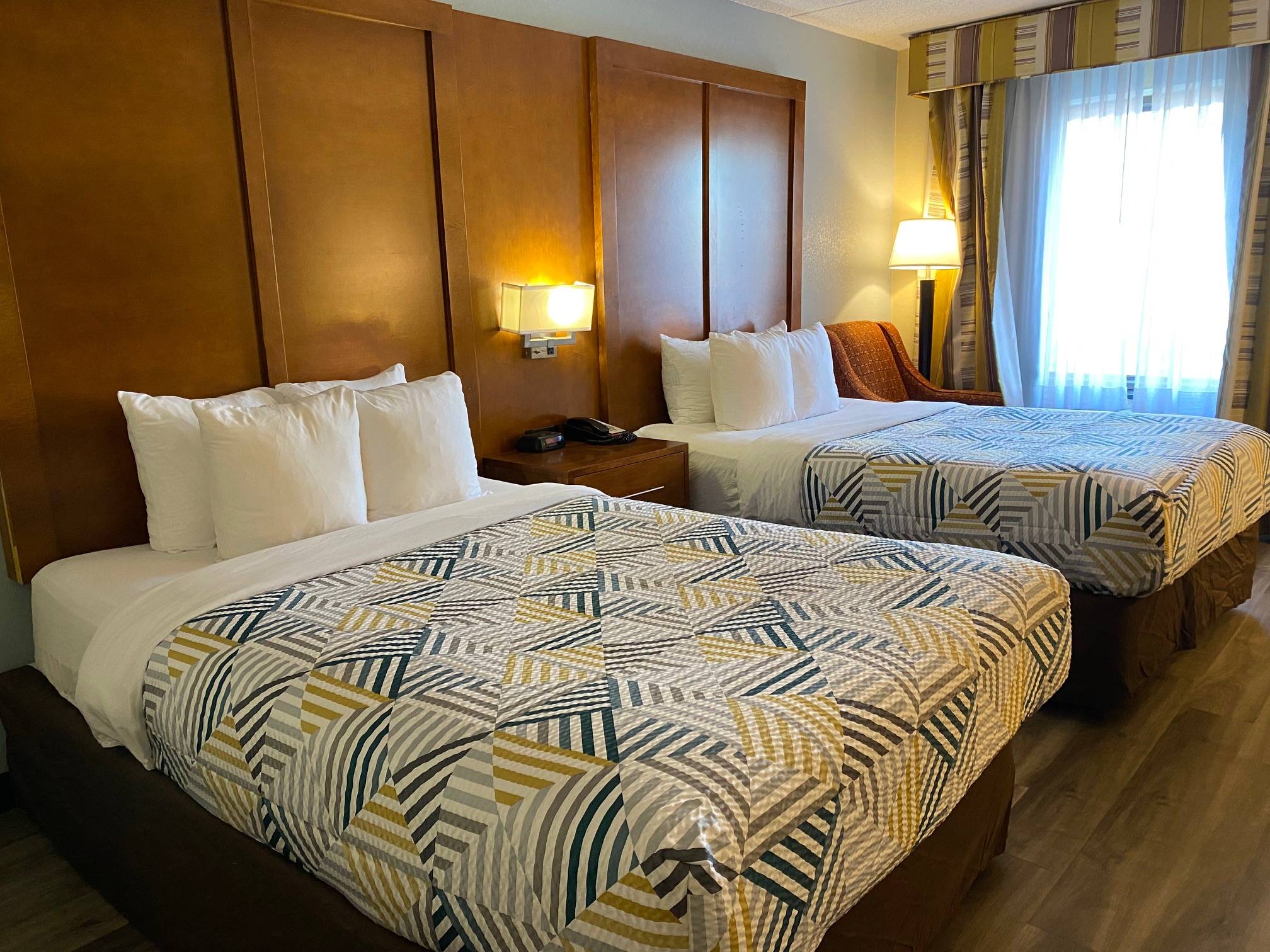 Studio 6 Suites / Motel 6 Baltimore West - Catonsville, Catonsville ...