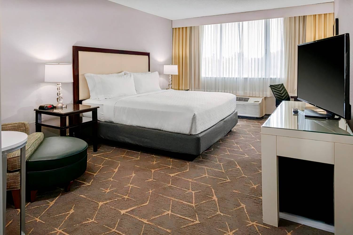 Hourly Hotels : Hotel rooms for a few hours - Dayuse.com