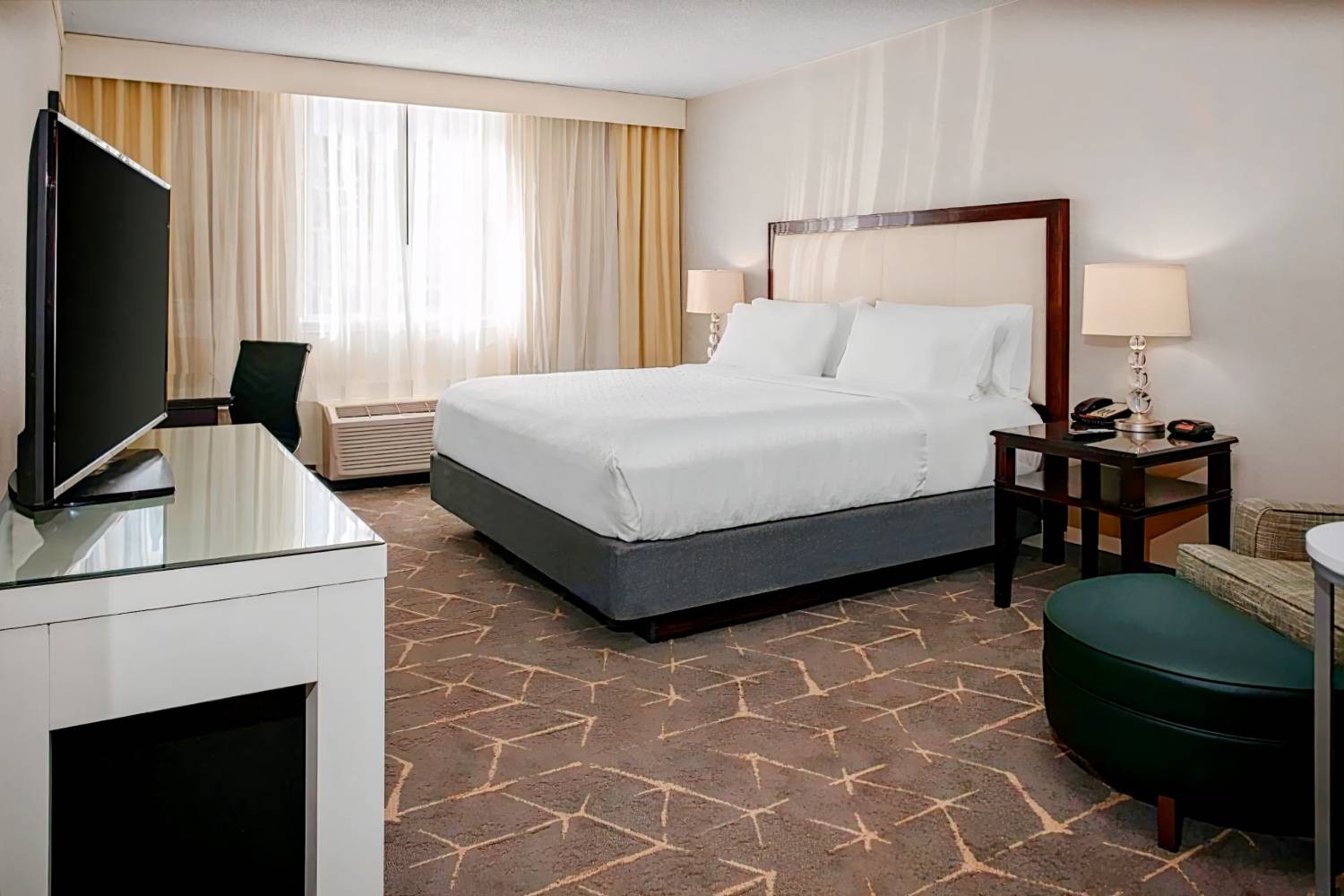 Hourly Hotels : Hotel rooms for a few hours - Dayuse.com