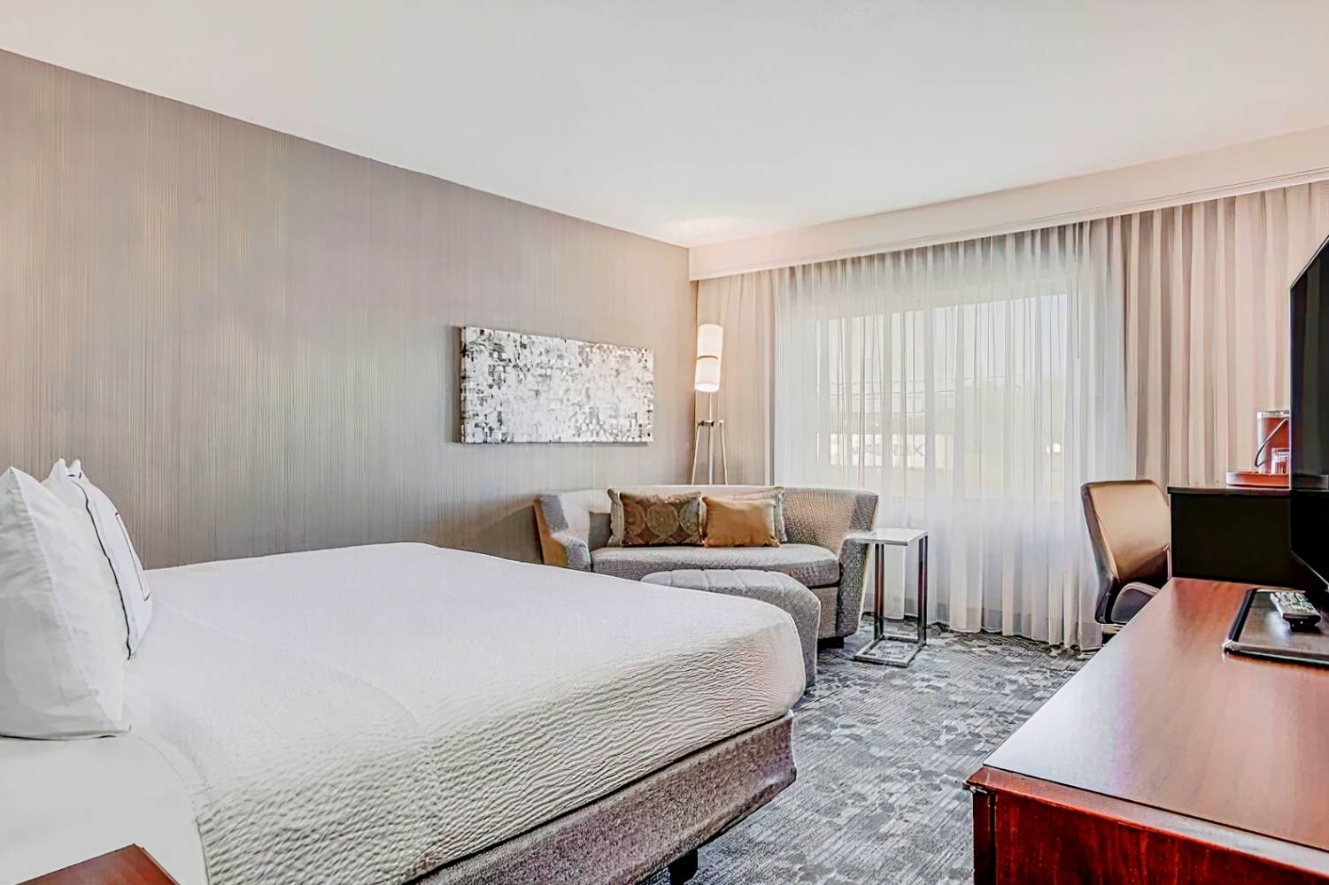 Hourly Hotels : Hotel rooms for a few hours - Dayuse.com