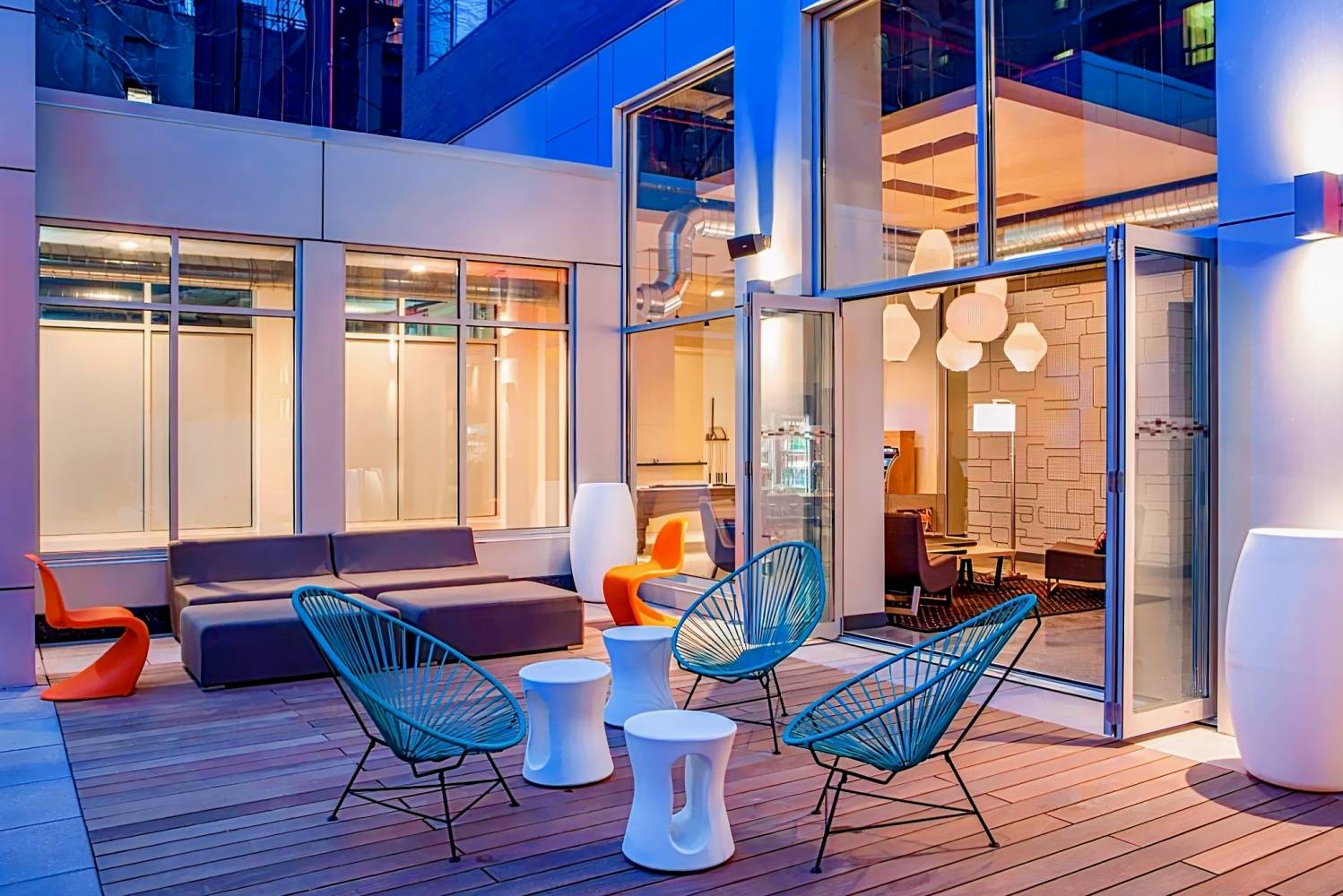 Aloft Long Island City, Long Island City : -49% during the day - Dayuse.com