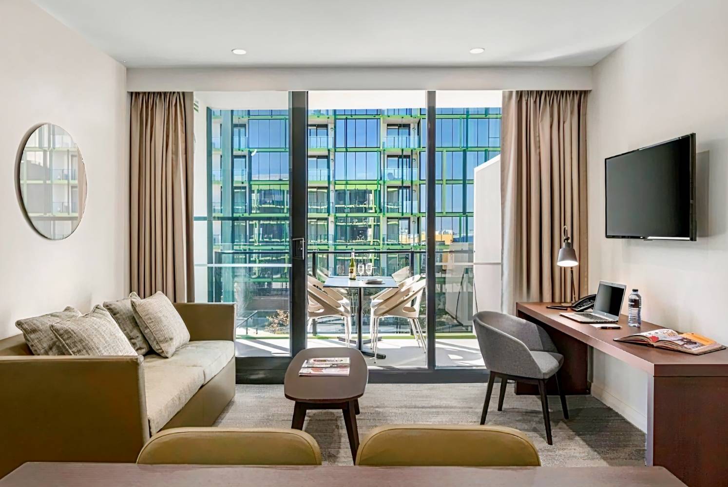 Quest Innaloo, Innaloo : hotel during the day - Dayuse.com