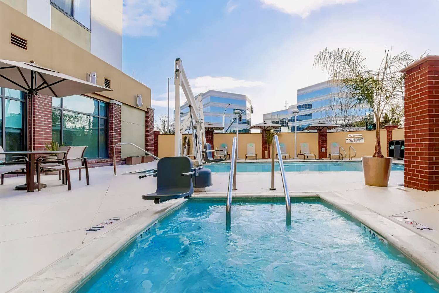 Courtyard by Marriott San Jose Campbell, Pruneyard / Dry Creek : -29% ...