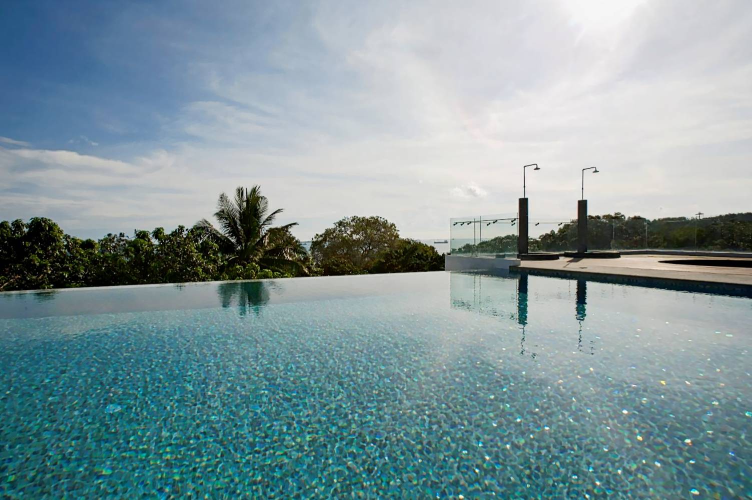 Amara Sanctuary Resort Sentosa, Sentosa Island : -66% during the day ...