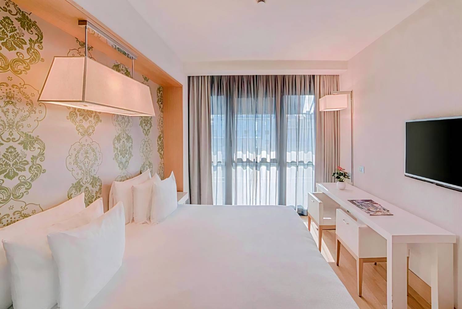 Nhow Roma, Roma durante il giorno - Prenota per qualche ora Dayuse ...