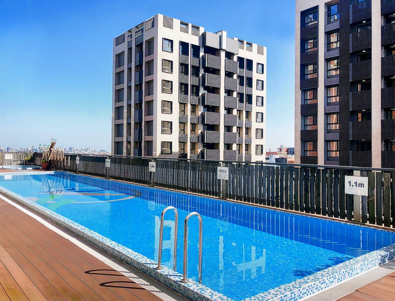 古華花園飯店 Hotel Kuva Chateau, Zhongli District : hotel during the day ...