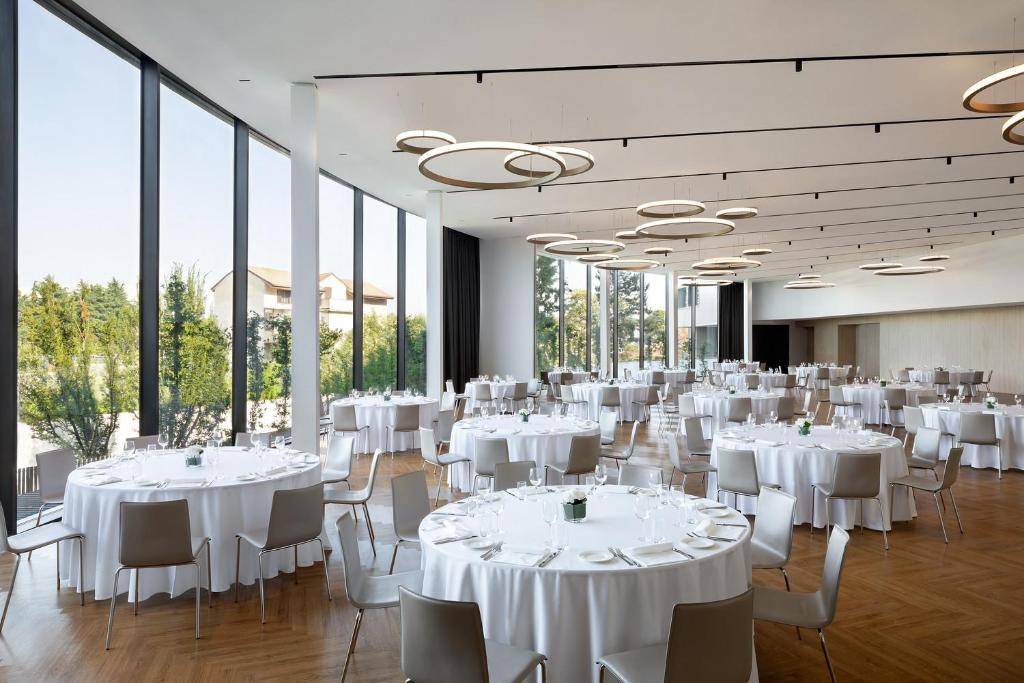 Sheraton Milano San Siro Milano 50 During The Day Dayusesg