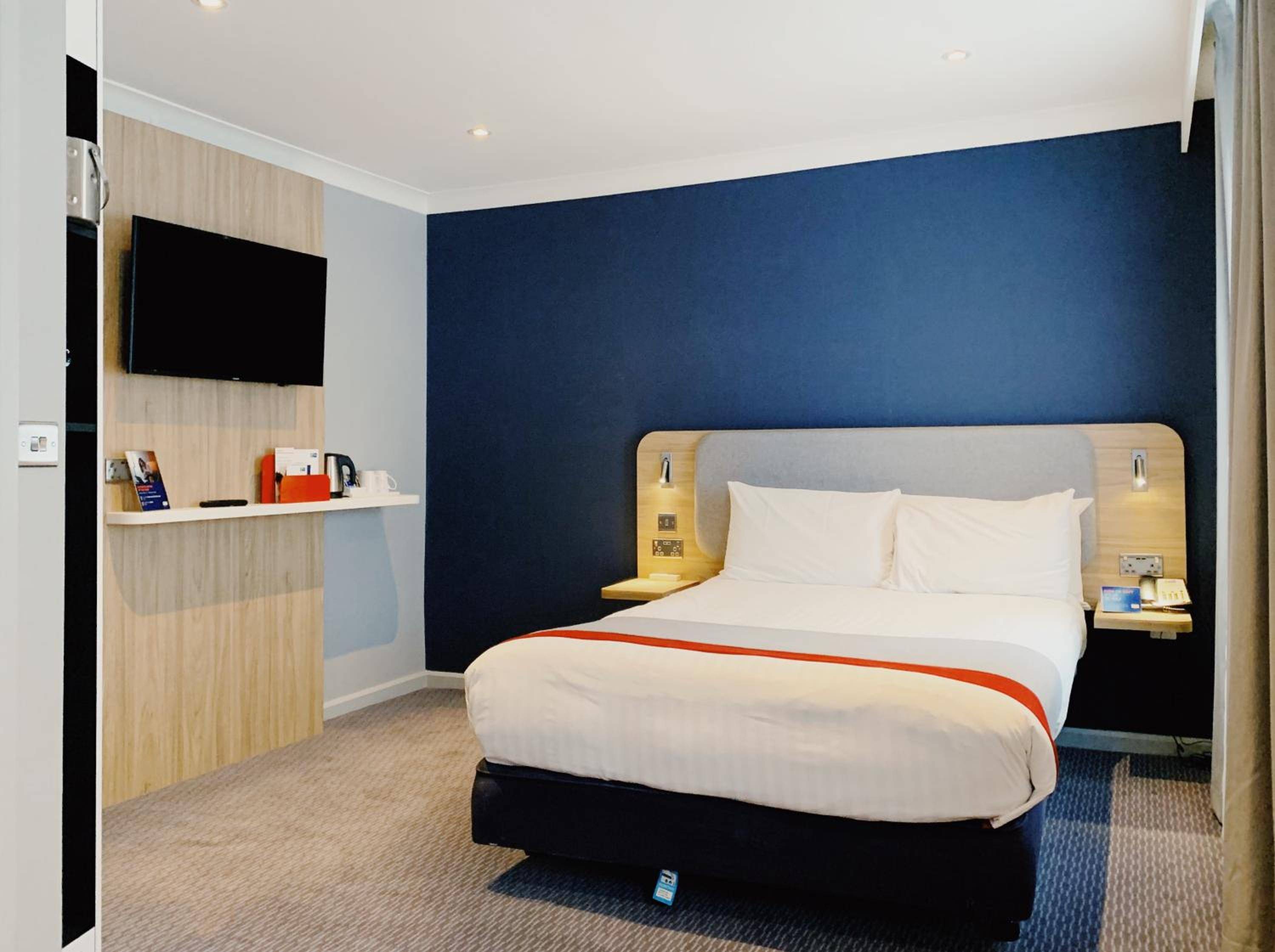 Holiday Inn Express London Victoria, an IHG Hotel, Pimlico : -38% en ...