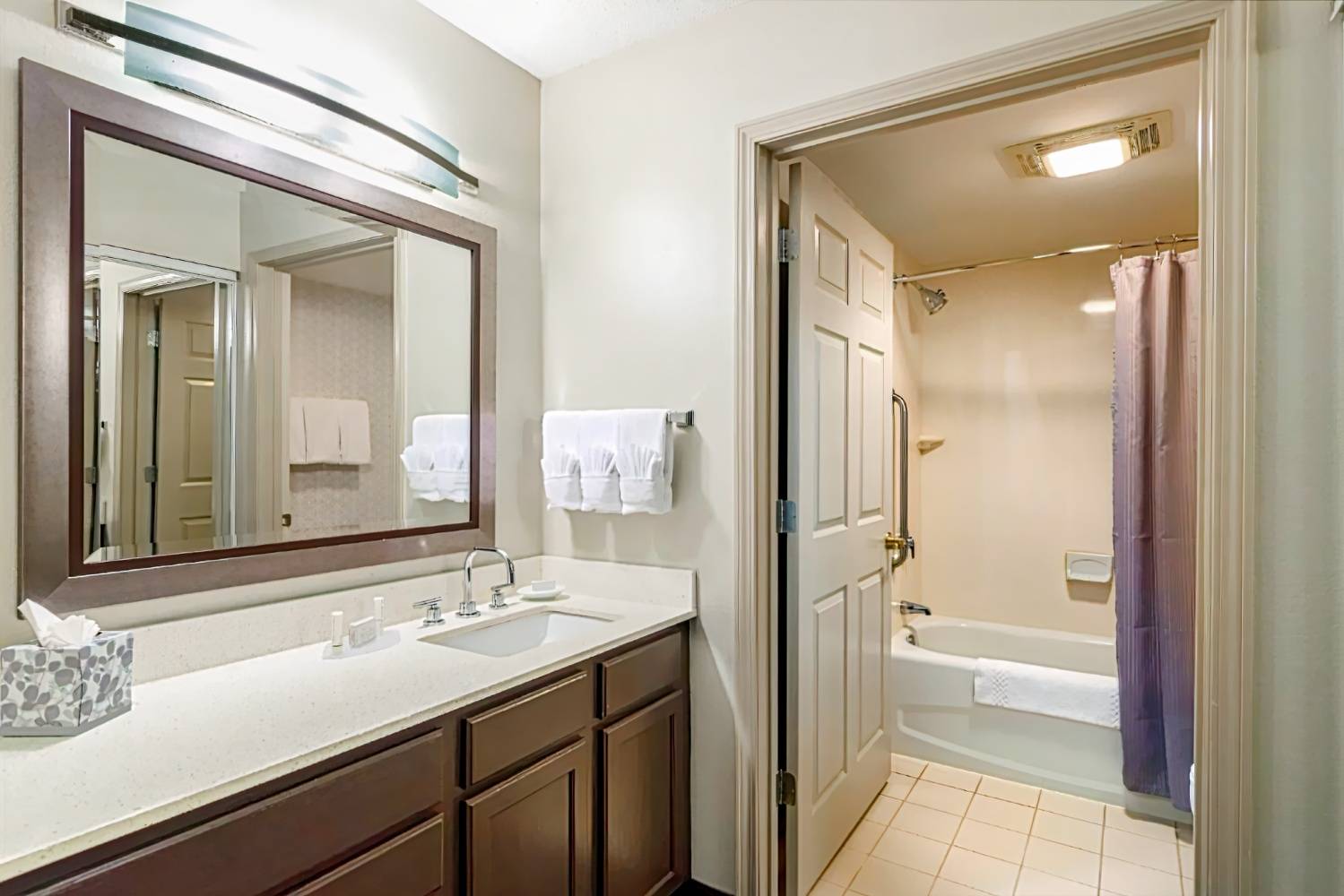 Residence Inn by Marriott Boston Franklin, Franklin : -43% during the ...