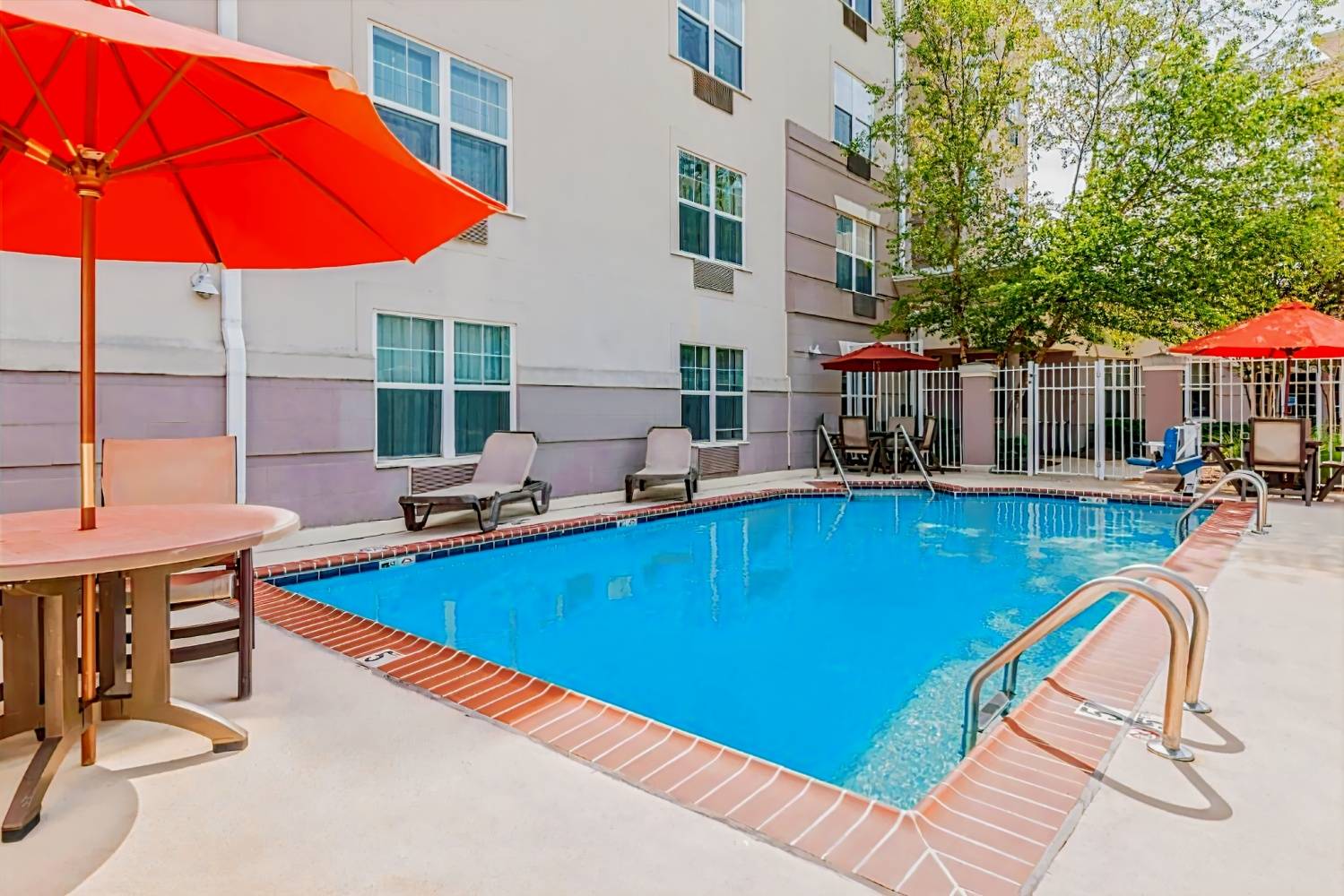 TownePlace Suites by Marriott Springfield, Springfield: -6% durante o ...