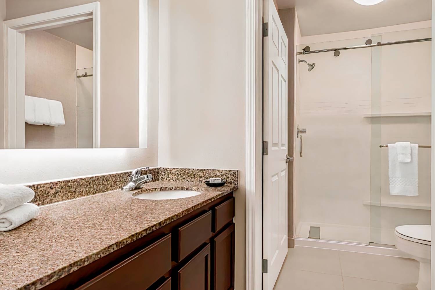 Residence Inn by Marriott Philadelphia West Chester/Exton, Exton : -24% ...