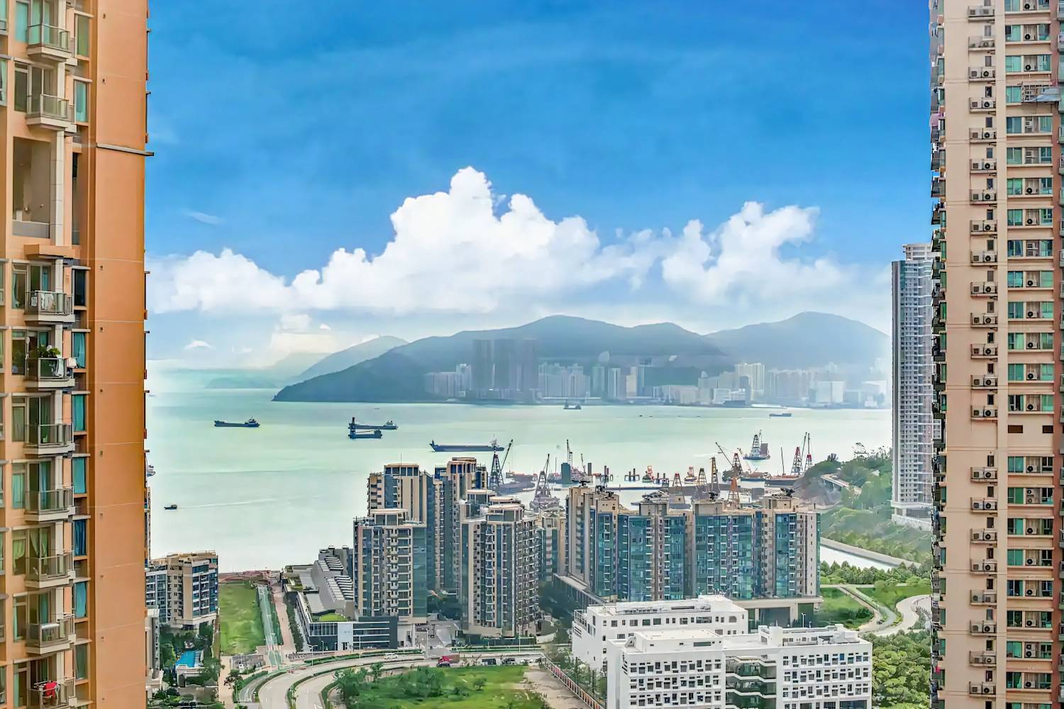 Holiday Inn Express Hong Kong Kowloon East, Tseung Kwan O : hotel ...