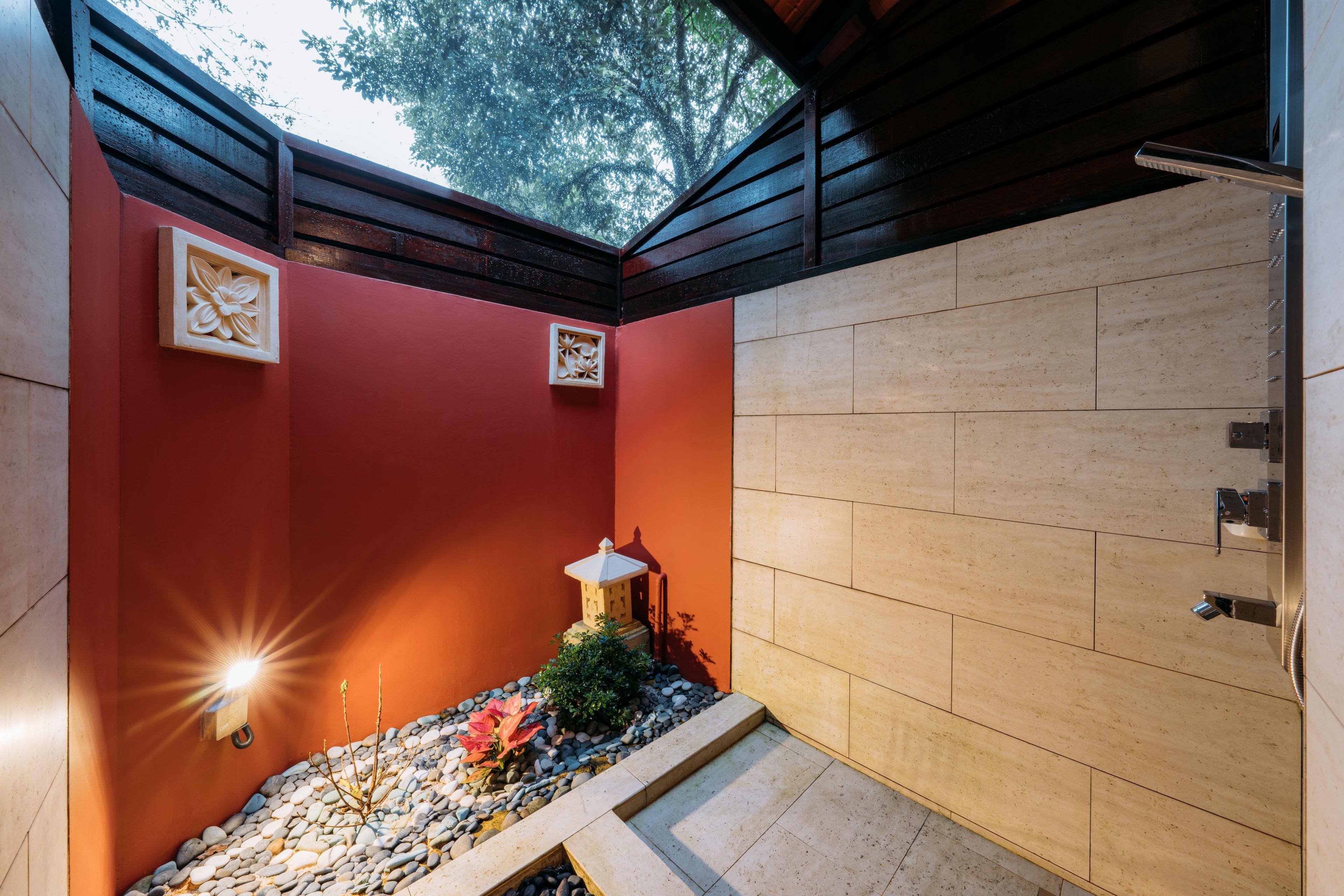 Kranji Sanctuary Resort, Lim Chu Kang : -60% during the day - Dayuse.sg