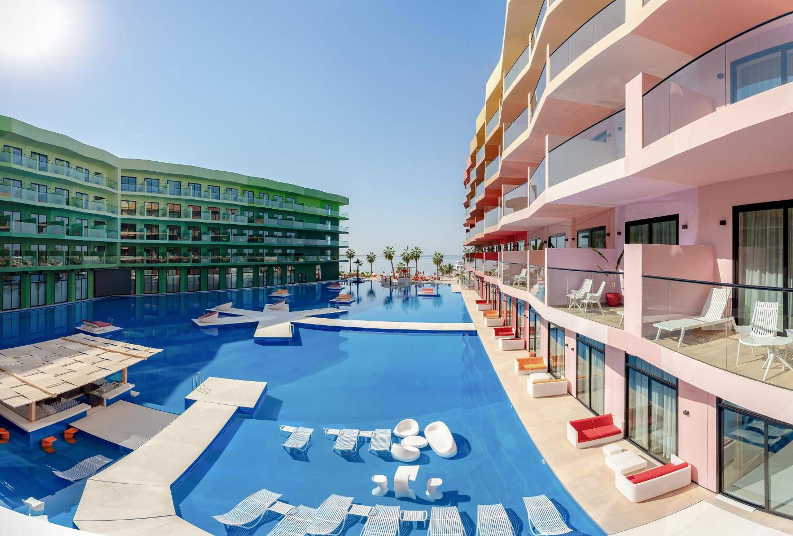 voco Monaco Dubai by IHG, Adults Only, World Islands, 65J5+3WH Europe ...