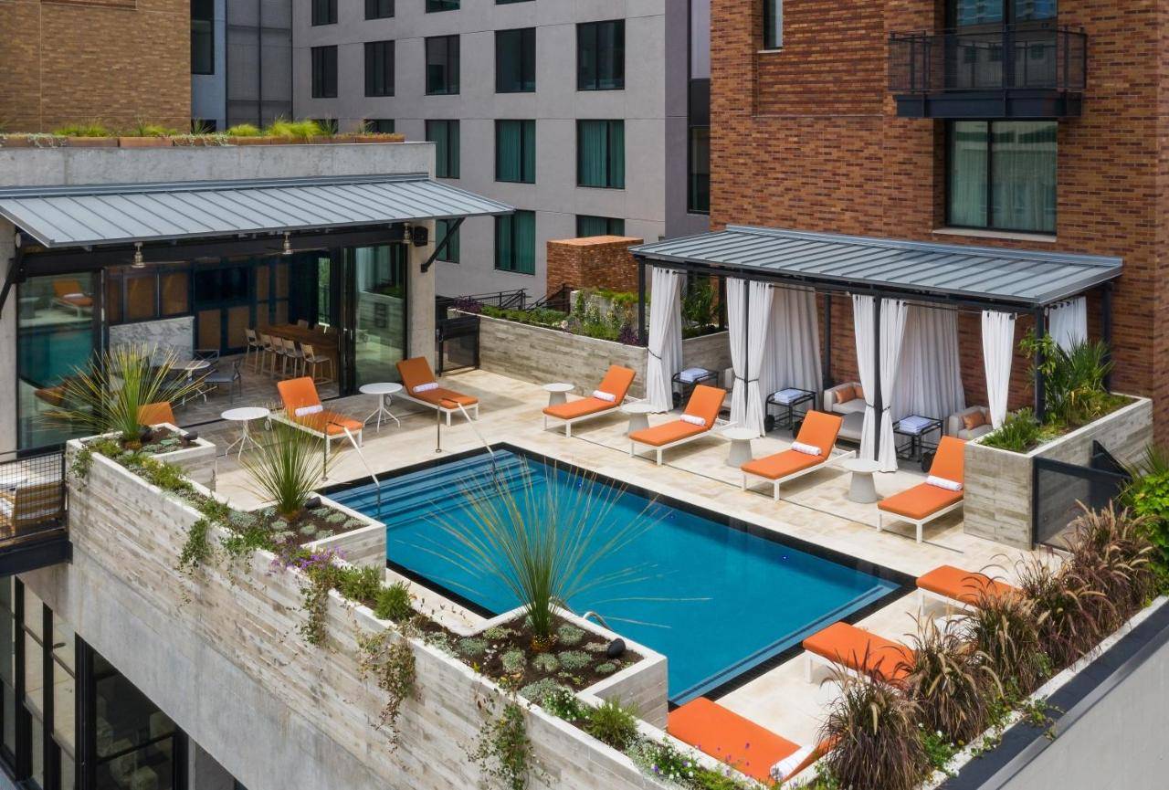 Canopy by Hilton Austin Downtown, Downtown Austin : -71% during the day ...