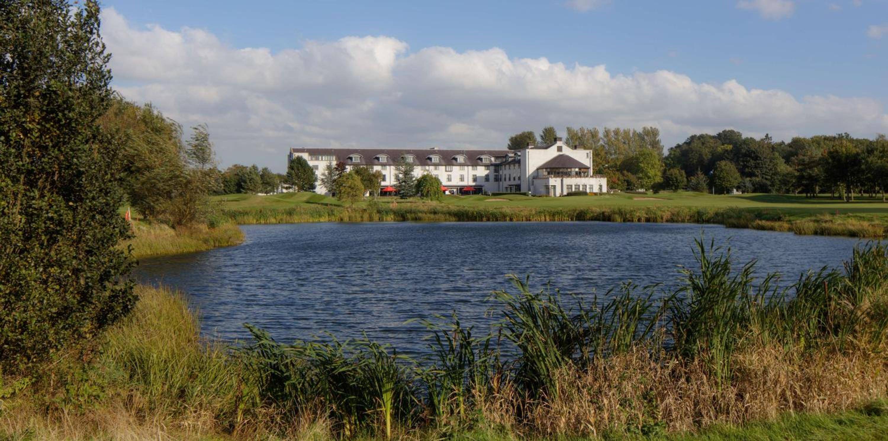 Hilton Belfast Templepatrick Golf & Country Club, Templepatrick : -53% ...