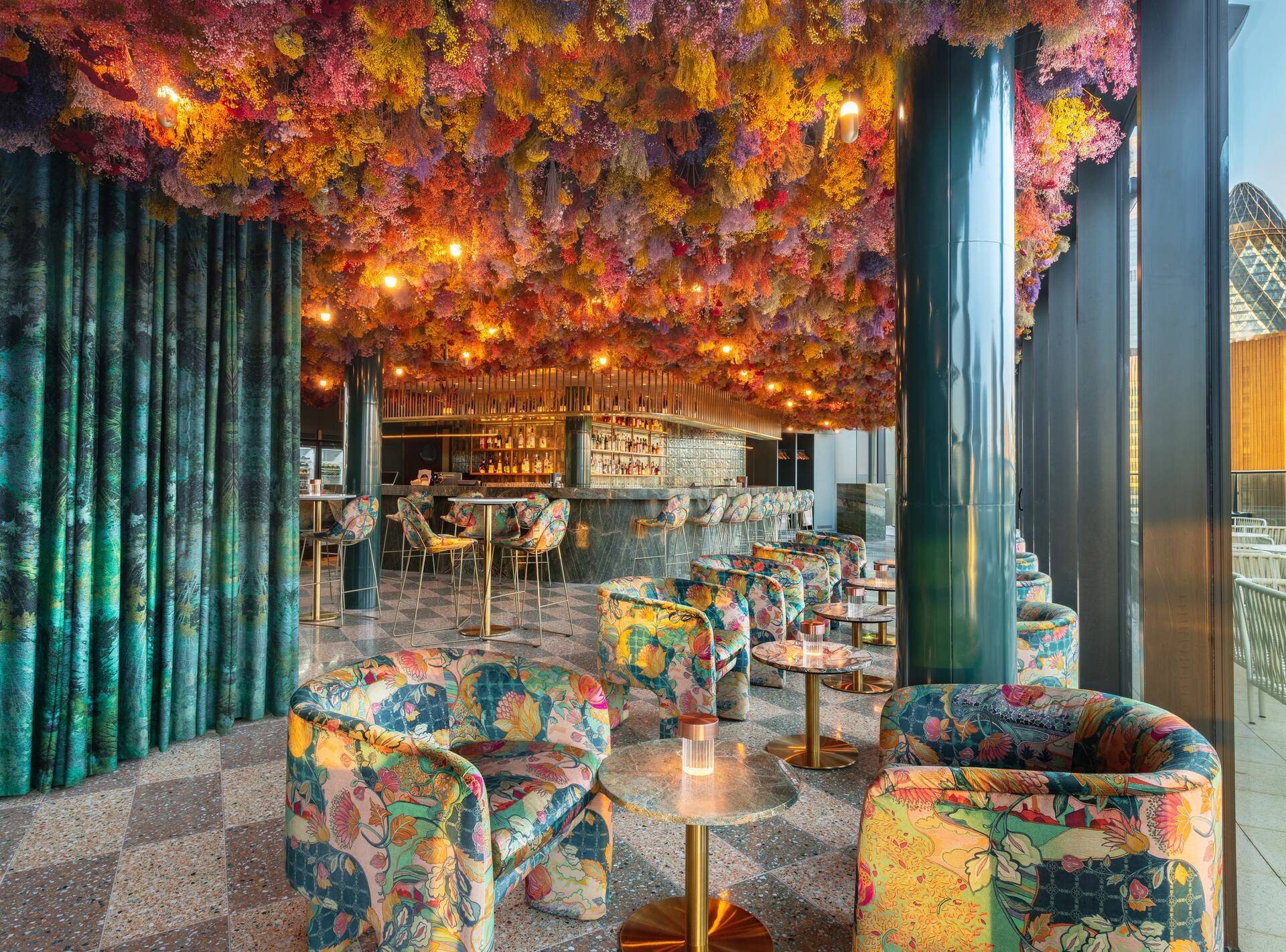 Canopy by Hilton London City, City of London : -40% during the day ...