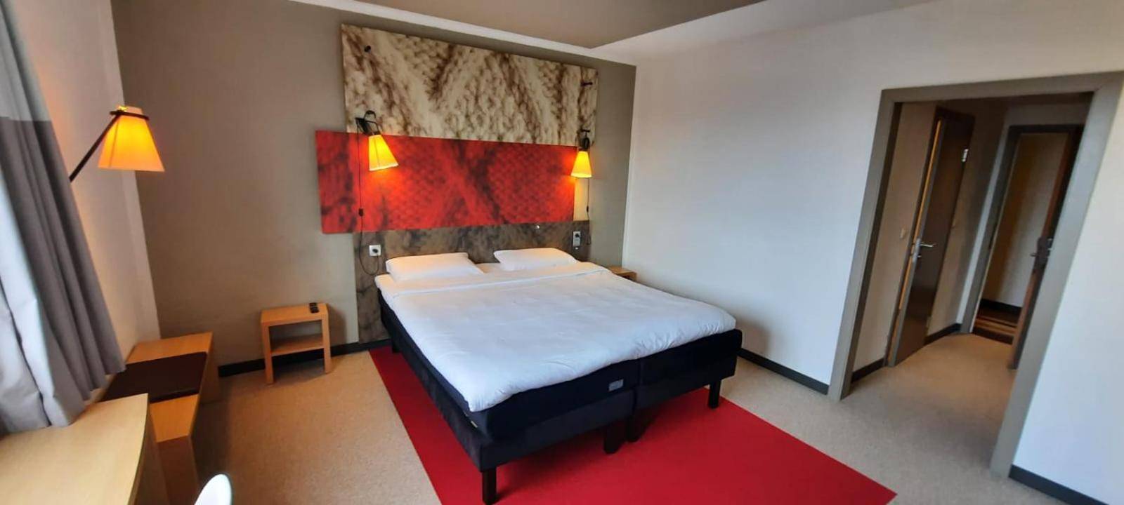 B&B HOTEL Mons Gare, Mons : -24% during the day - Dayuse.com