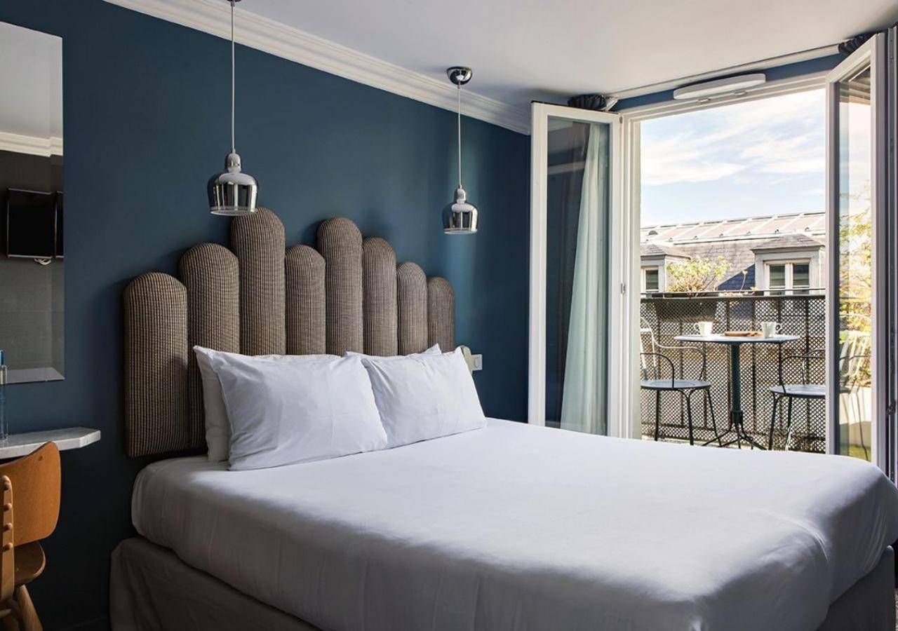 Hotel Paradis, Paris 10ème : -40% during the day - Dayuse.com