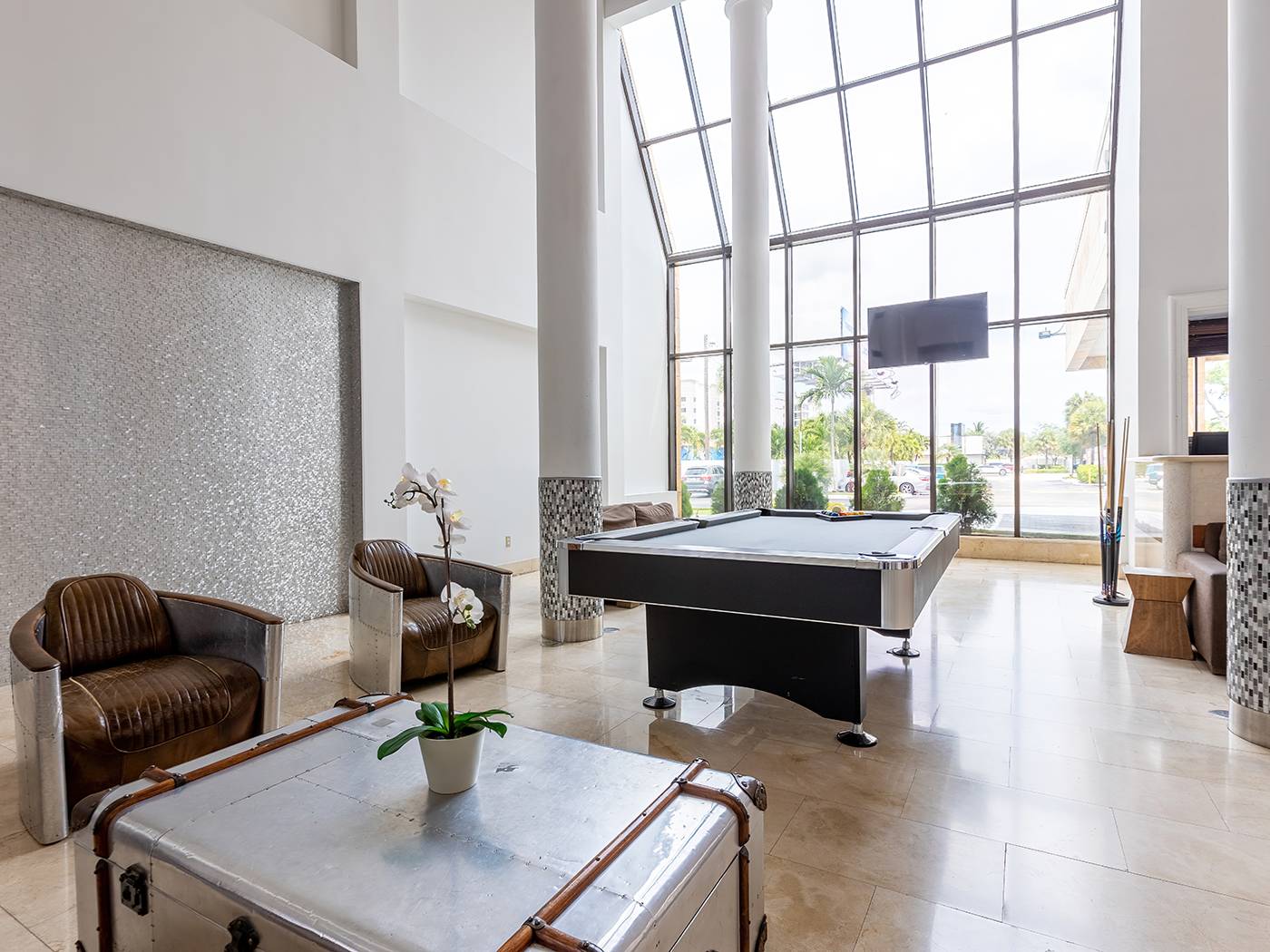 Regency Miami Airport by Sonesta, Flagami : -54% during the day ...